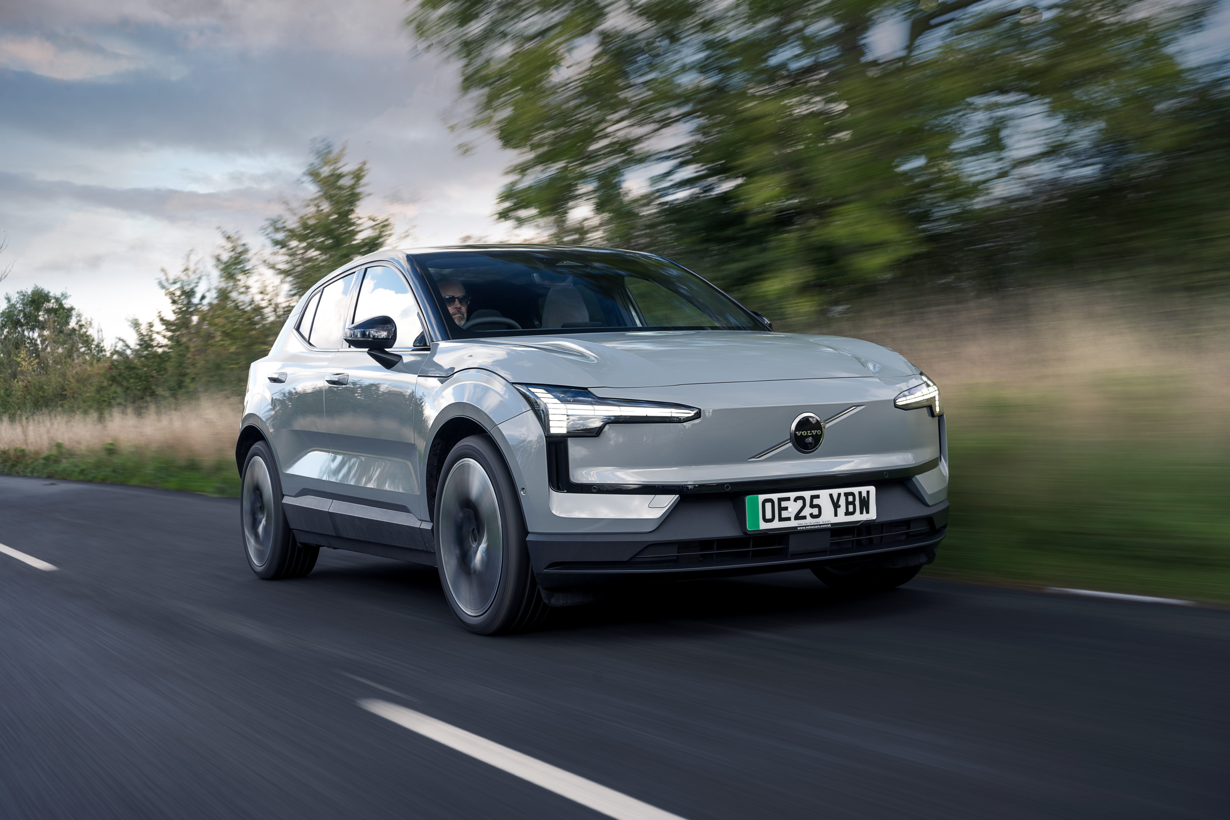 Volvo’s Biggest OTA Update Yet: 2.5M Cars Getting New UX + Google Gemini